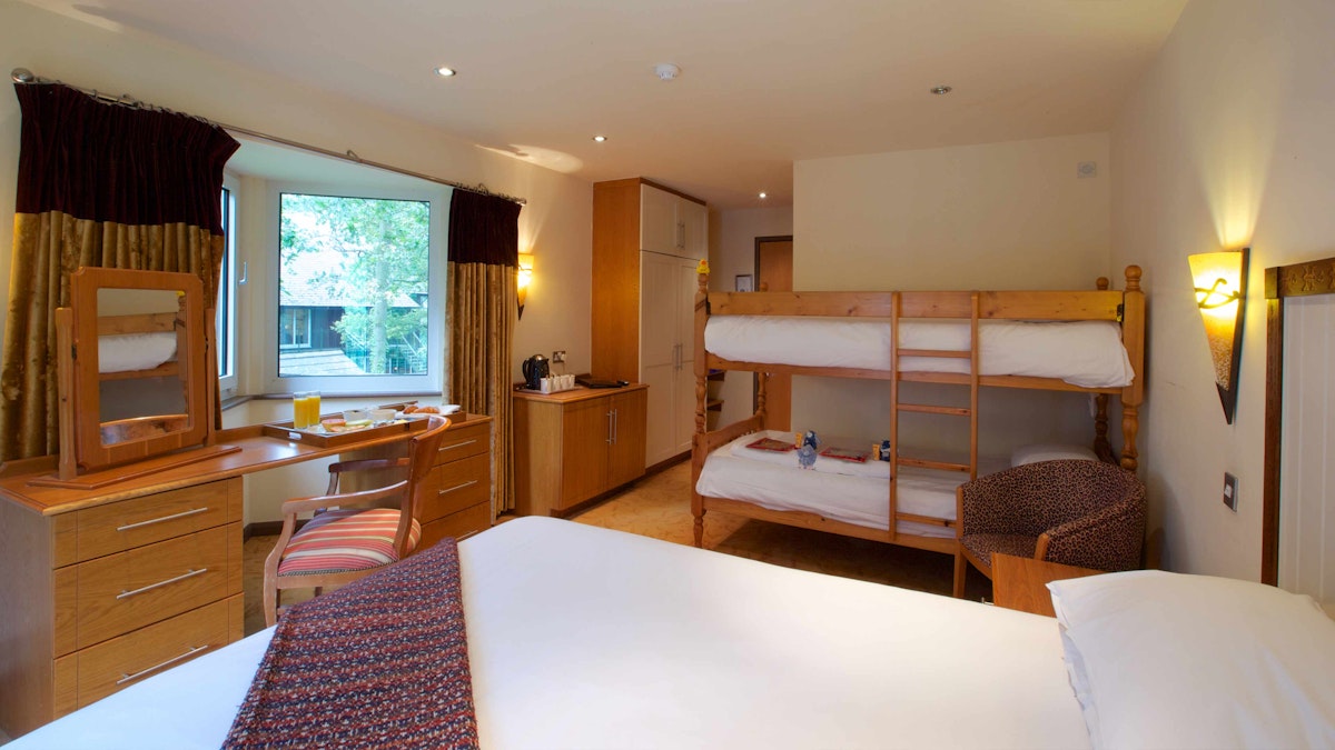 Marwell Hotel | Hotels near Paultons Park and Peppa Pig World