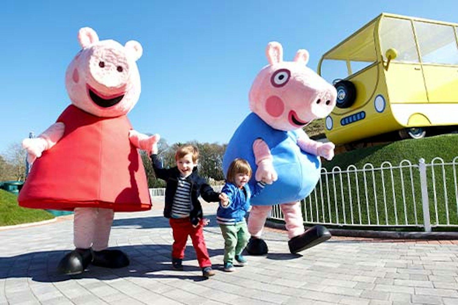 Peppa Pig World toddler breaks | Official Paultons Breaks